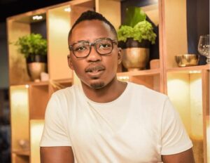 Apprenez à connaître Andile Ncube : biographie, âge, carrière, valeur ...