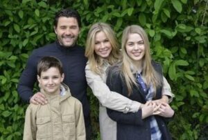 Esposa de Steve Bacic: Conheça Carolin Bacic, biografia, idade ...