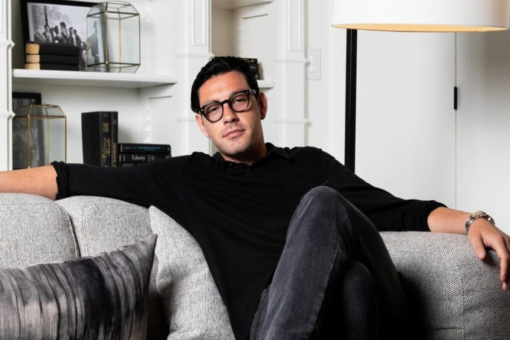 Elliot Grainge Bio, parents, épouse, enfants, frères et sœurs, valeur ...