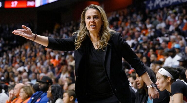 Becky Hammon Bio, Age, Height, Career, Husband, Children, Net Worth - GAG01