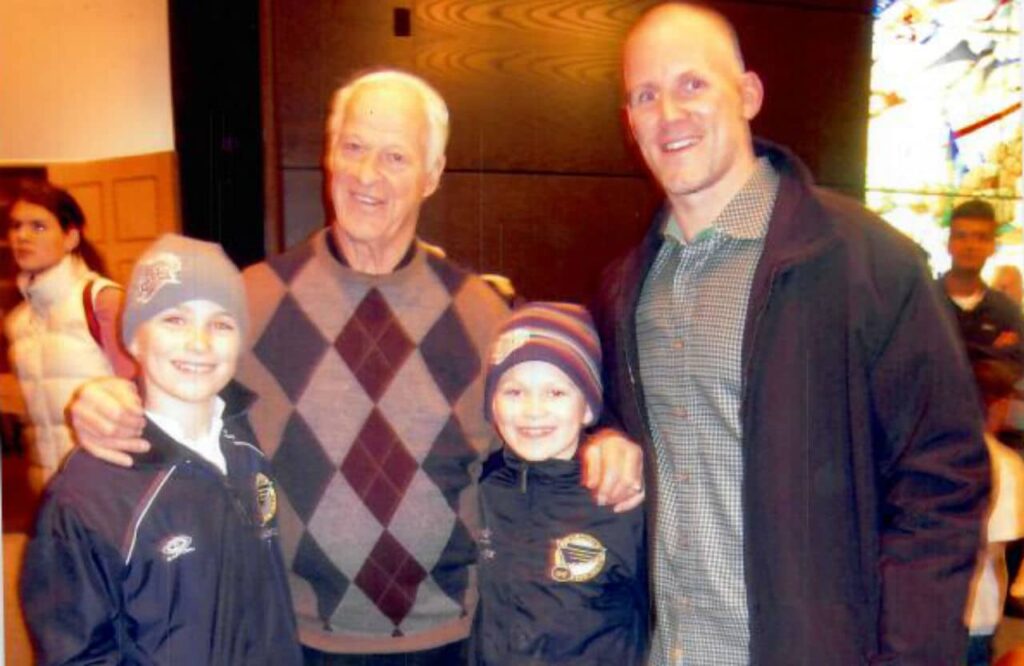 Parents de Keith Tkachuk : rencontrez John Tkachuk et Gerry Tkachuk - GAG01