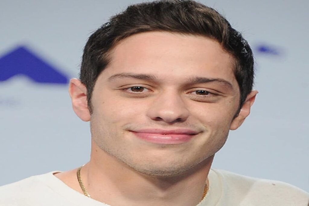 Pete Davidson Origine ethnique et race - GAG01