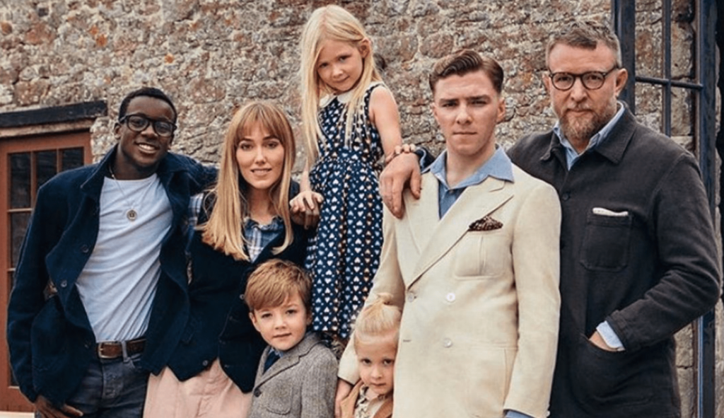 Guy Ritchie Kids : rencontrez Rafael Ritchie, Rocco Ritchie et les ...