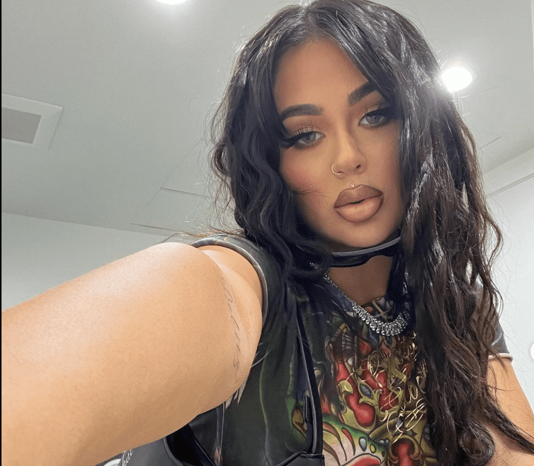 Jenny 69는 누구인가: 전기, 순자산 등, 간략한 소개 - GAG01