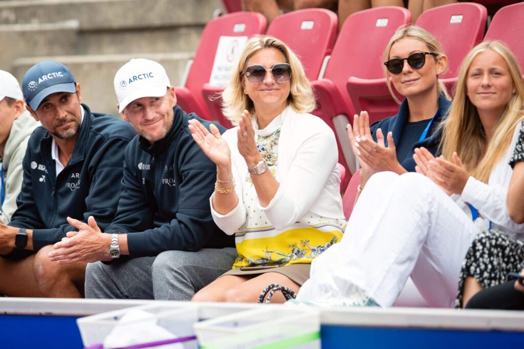 Qui sont les sœurs Casper Ruud ? Faites connaissance avec Caroline et ...
