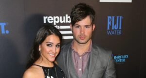 Istri Cody Longo: Temui Stephanie Nicole Clark - GAG01