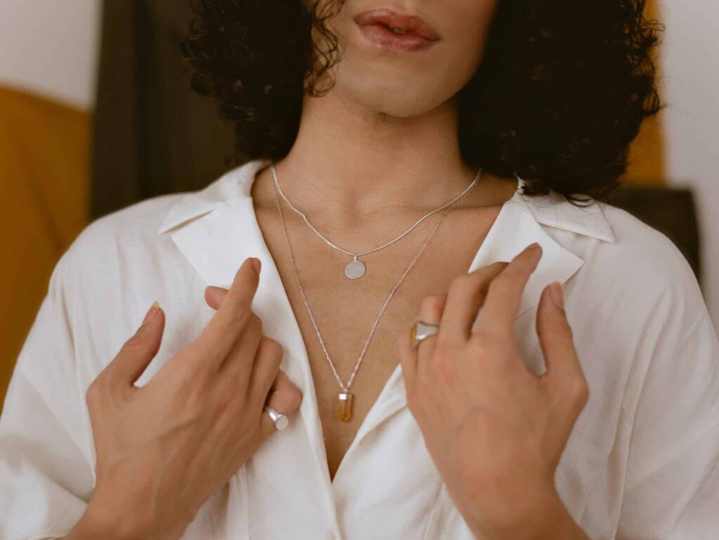 Where to get the sapphire amulet piece? - GAG01